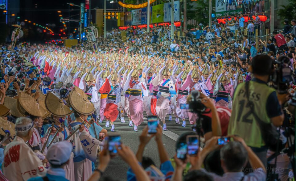 Awa dance: Dancing fool, watching fool | Tabimania Japan