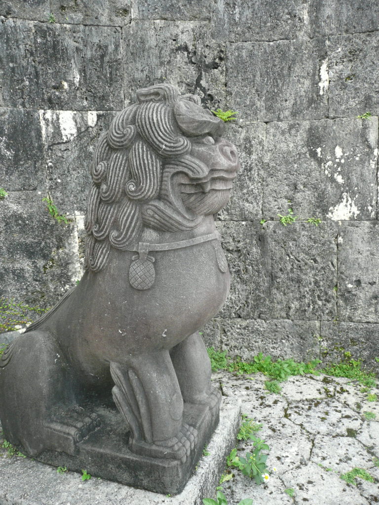 Shisa in Shuri Castle | Tabimania Japan