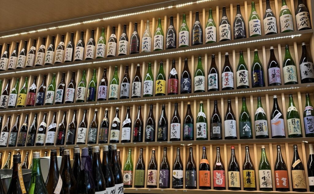 Japanese_sake_display_ | Tabimania Japan