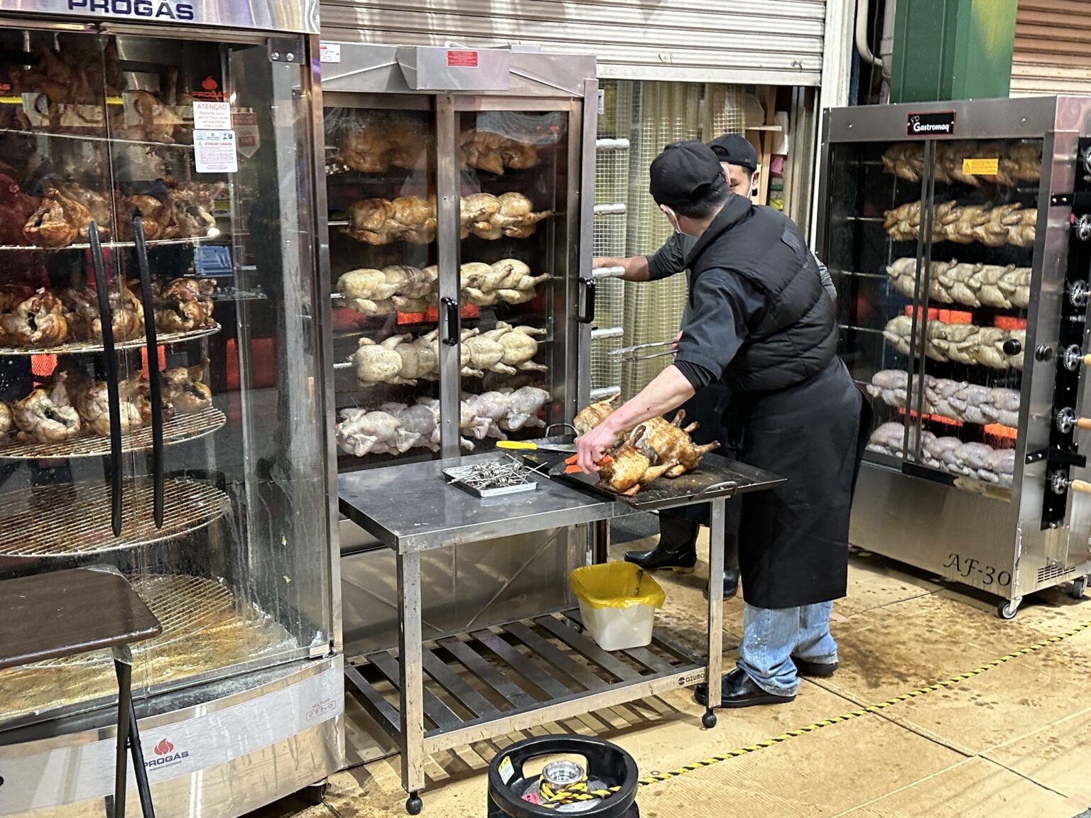 Osso_Brazil_chicken_Osu_shopping_street_Nagoya | Tabimania Japan