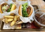 Japan’s Original Burger Chains: 4 Unique Tastes You Must Try🍔