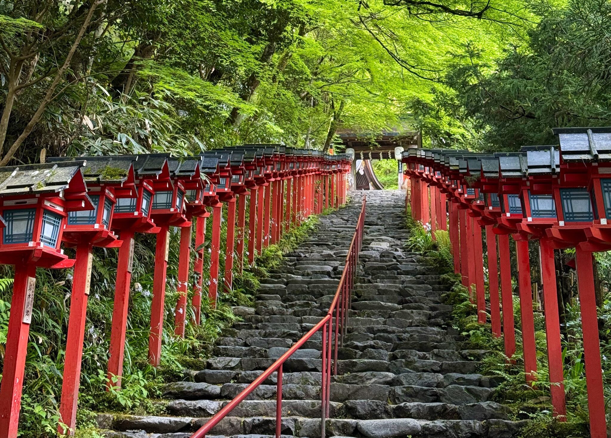 Romantic Things to Do in Kyoto: Visit the Beautiful Kifune Shrine