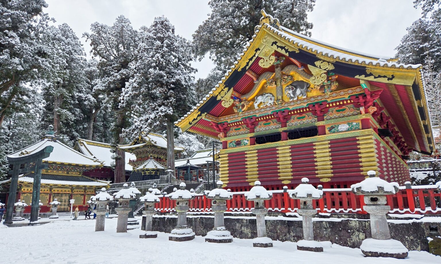 Snow Getaways from Tokyo 3 Easy Winter Trips to See Snow in Japan_Nikko ...