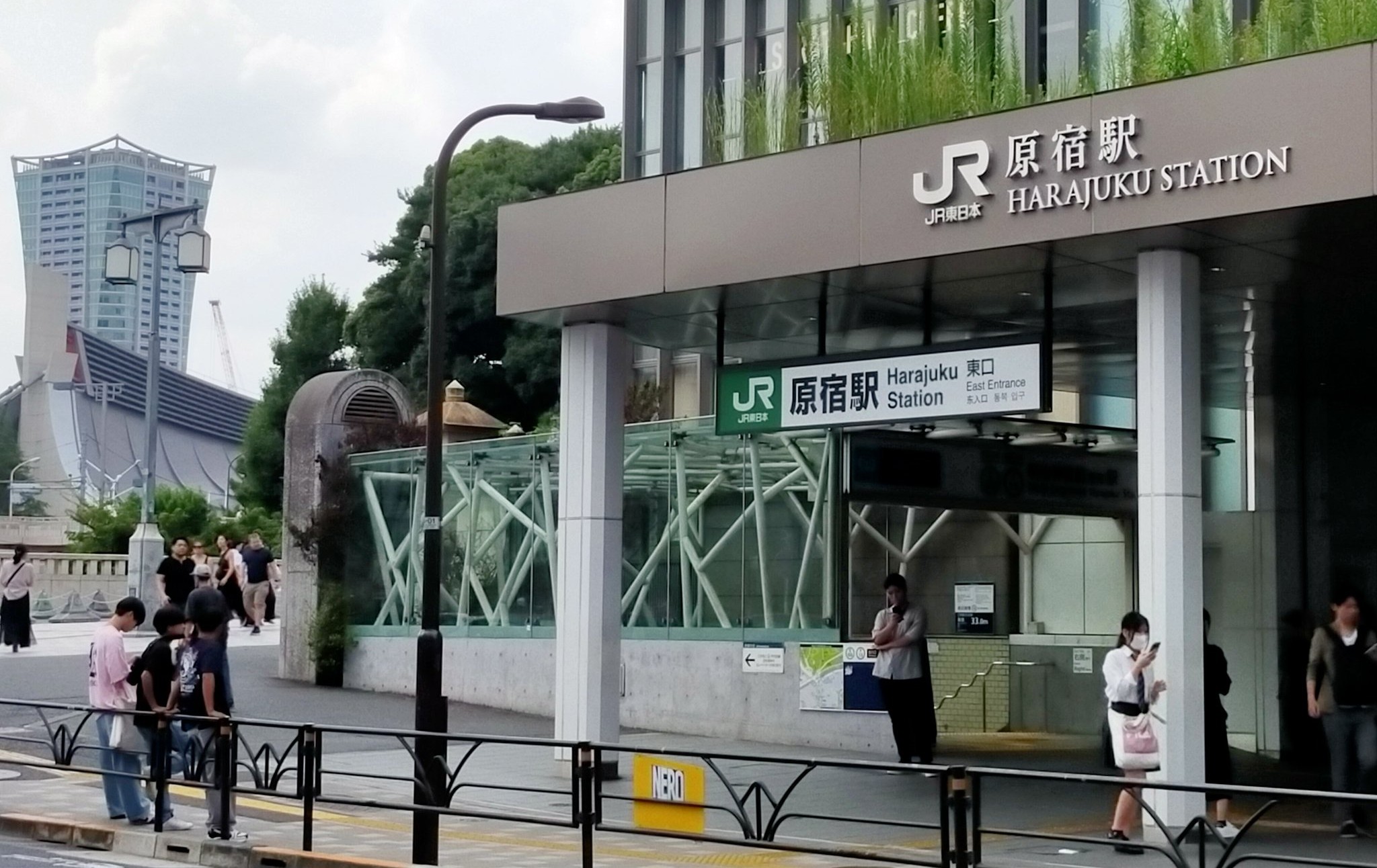 Jujutsu Kaisen Real-Life Guide: How to Visit Shibuya Incident