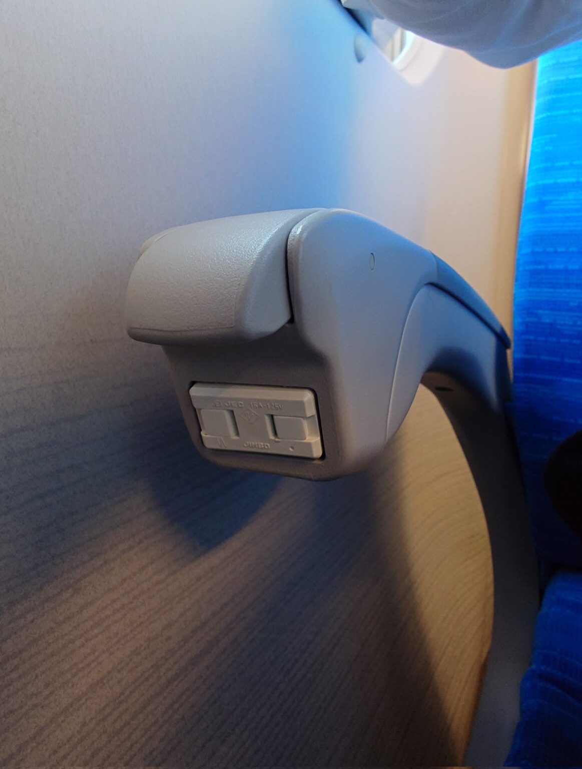 Shinkansen Travel Tips Smart Things to Do When Riding Japan’s Bullet ...